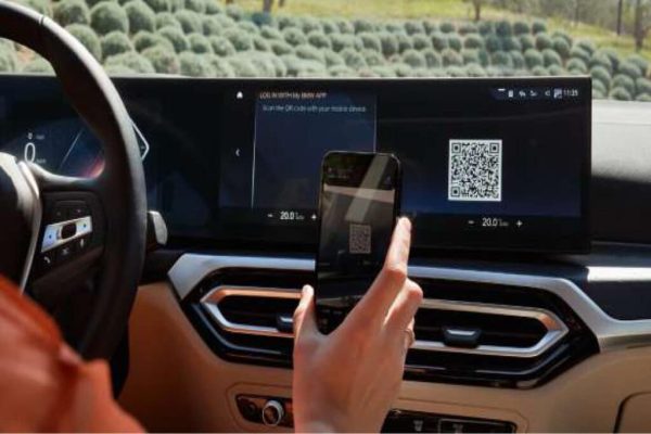 eSIM for cars: Unlimited connection! - Holafly